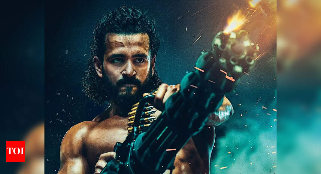 Akhil Akkineni flaunts his chiselled body as he goes shirtless in ...