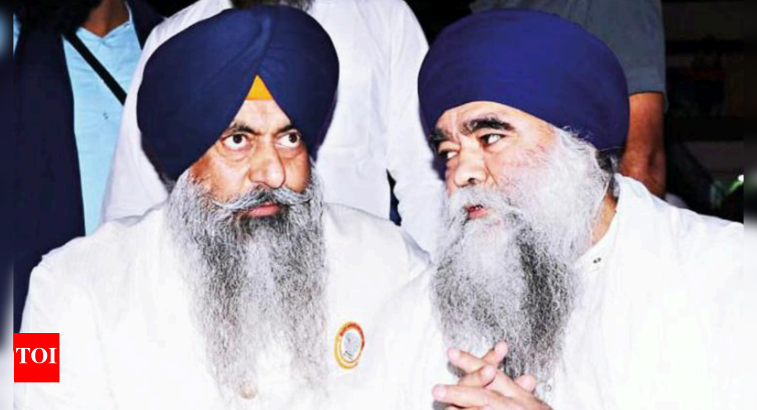 Sikh: Taksal Chief Dhumma Attends Badals-challenger Kalka’s Event ...