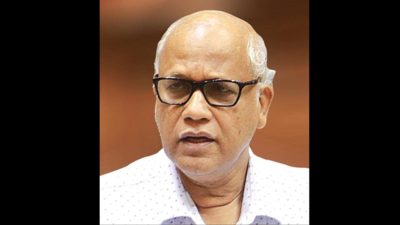 Goa: Congress drops former CM Digambar Kamat as CWC permanent invitee ...