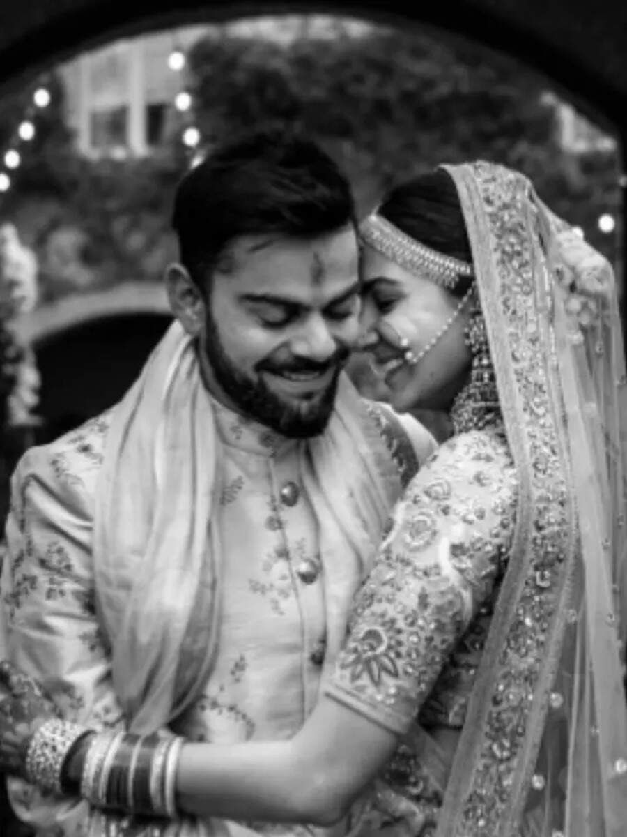 Celebrities Who Secretly Got Married Times Of India