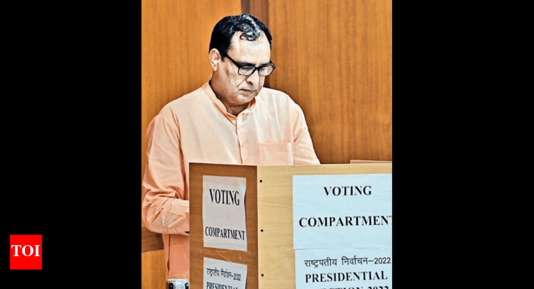 Panwar: Haryana MLA Surender Panwar resigns over threats | Chandigarh ...