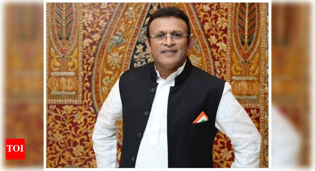 Annu Kapoor-starrer series 'Crash Course' gets OTT premiere date - The ...