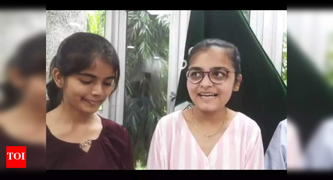 CBSE Class 12 toppers 2022: Yuvakshi, Tanya tops CBSE 12th with a ...