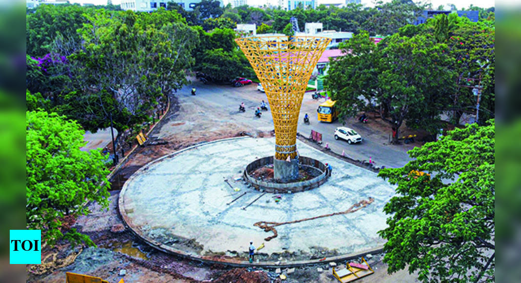 Roundabout Work Causes Traffic Jam | Coimbatore News - Times of India