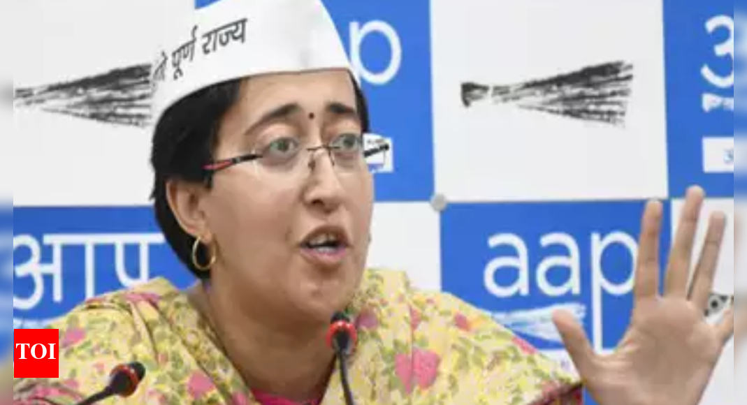 Delhi: Centre won’t find any corruption, says AAP | Delhi News - Times ...