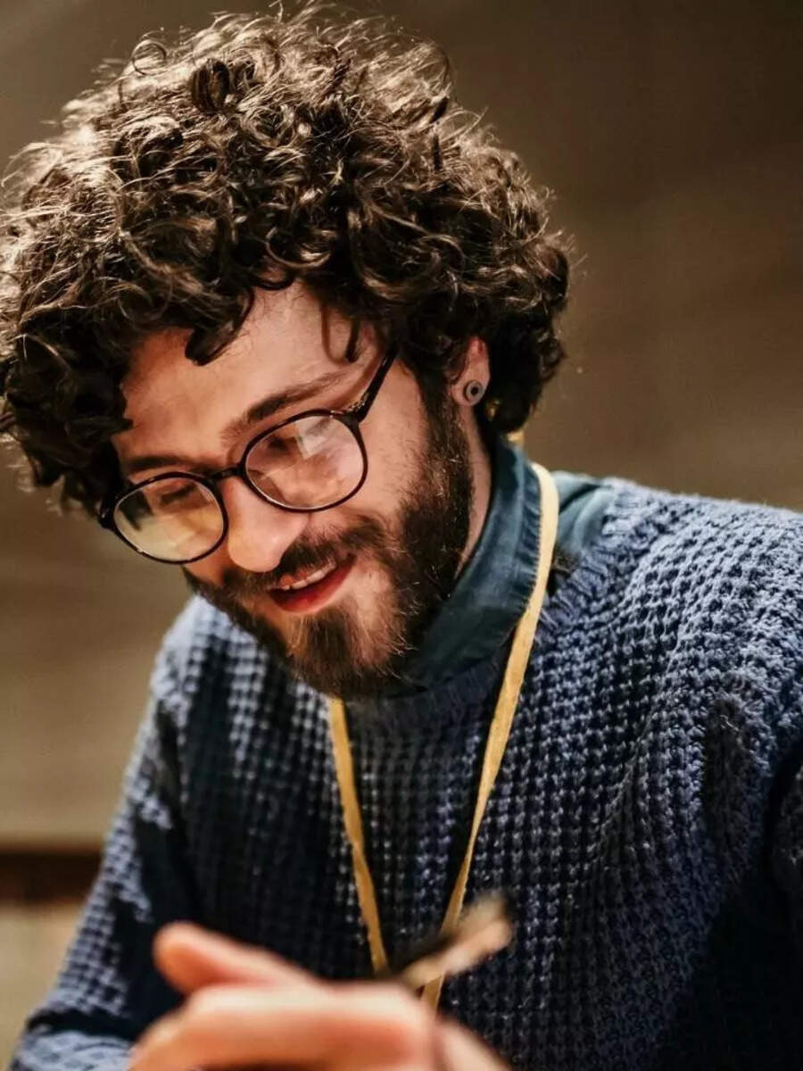 9 weird habits every writer will find deeply relatable | Times of India