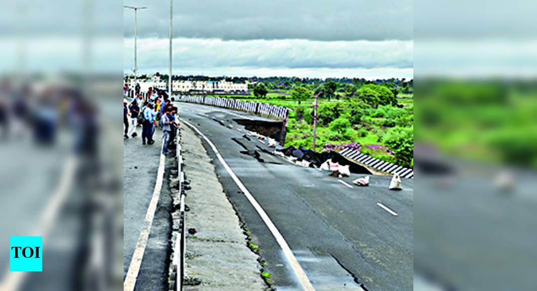 Bridge Collapse: Cong Alleges Graft, Minister Orders Probe | Bhopal ...