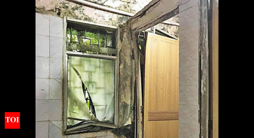 Rajendra Institute Of Medical Sciences: Girl Students At Rims Live In ...