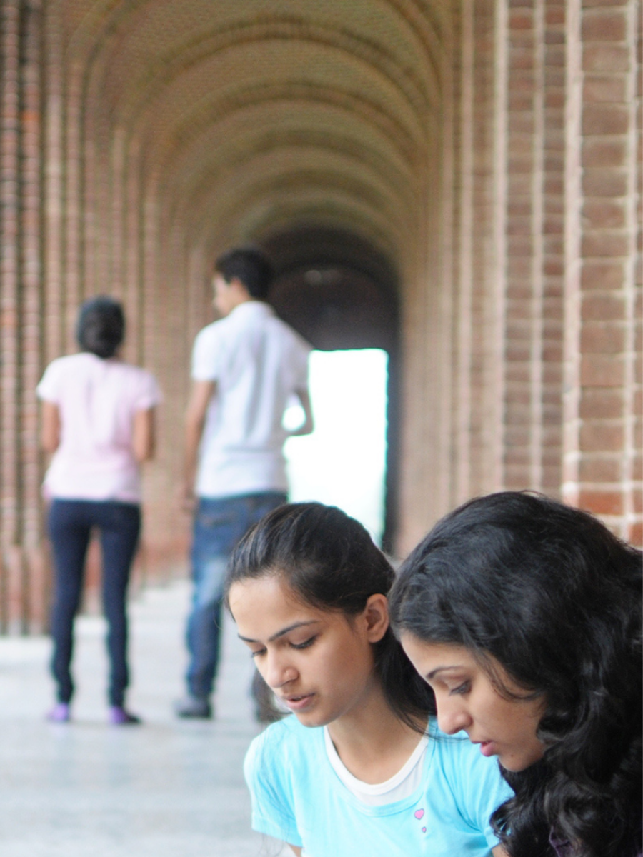 Improve your Vocabulary: 5 Idioms for everyday use and what they mean ...