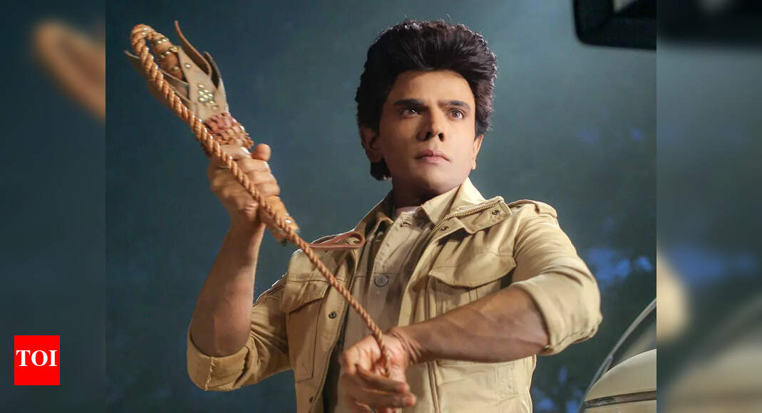 The Legend is all about how a common man becomes a legend | Tamil Movie ...