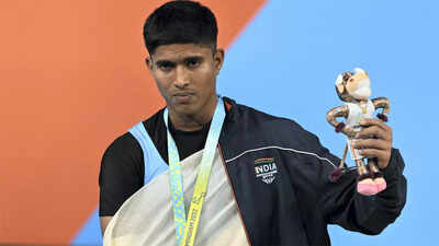 'Great start for India': PM Modi congratulates weightlifter Sanket ...