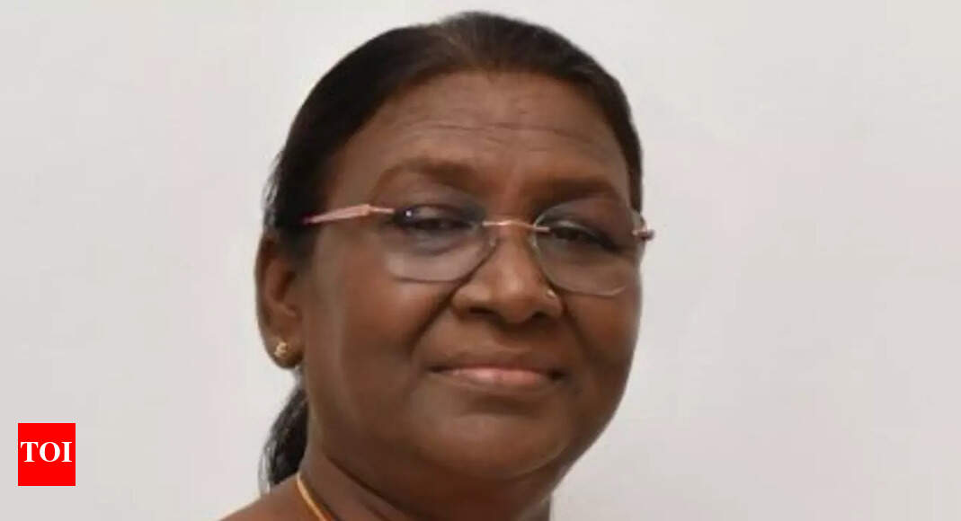 President congratulates weightlifter Bindyarani Devi for winning silver ...