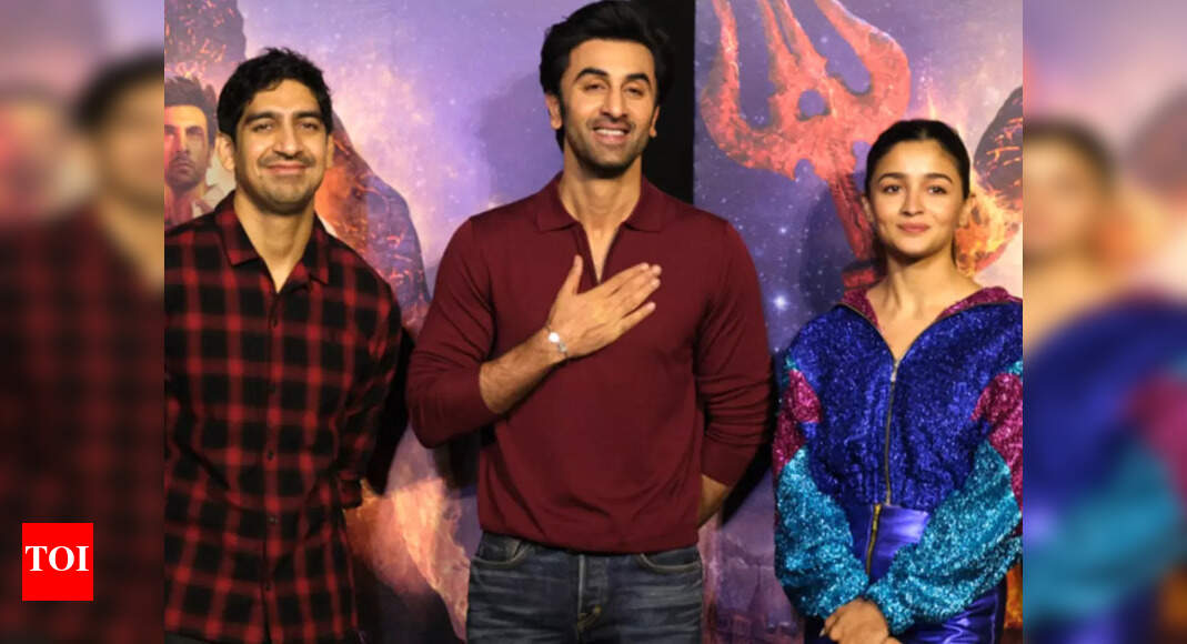 Ayan Mukerji pens a gratitude note for ‘Kesariya’ song’s success; says ...