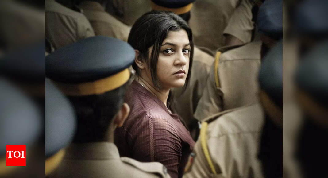 First look poster of Aparna Balamurali’s ‘Ini Utharam’ out! | Malayalam ...
