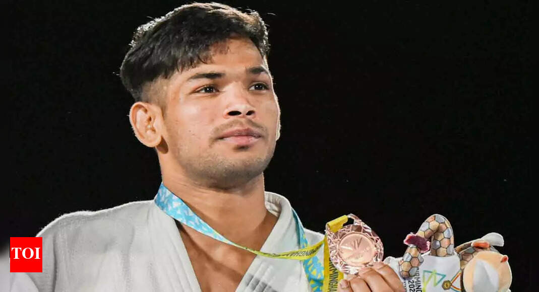 CWG 2022: Vijay Kumar Yadav wins bronze in men's 60kg judo final ...