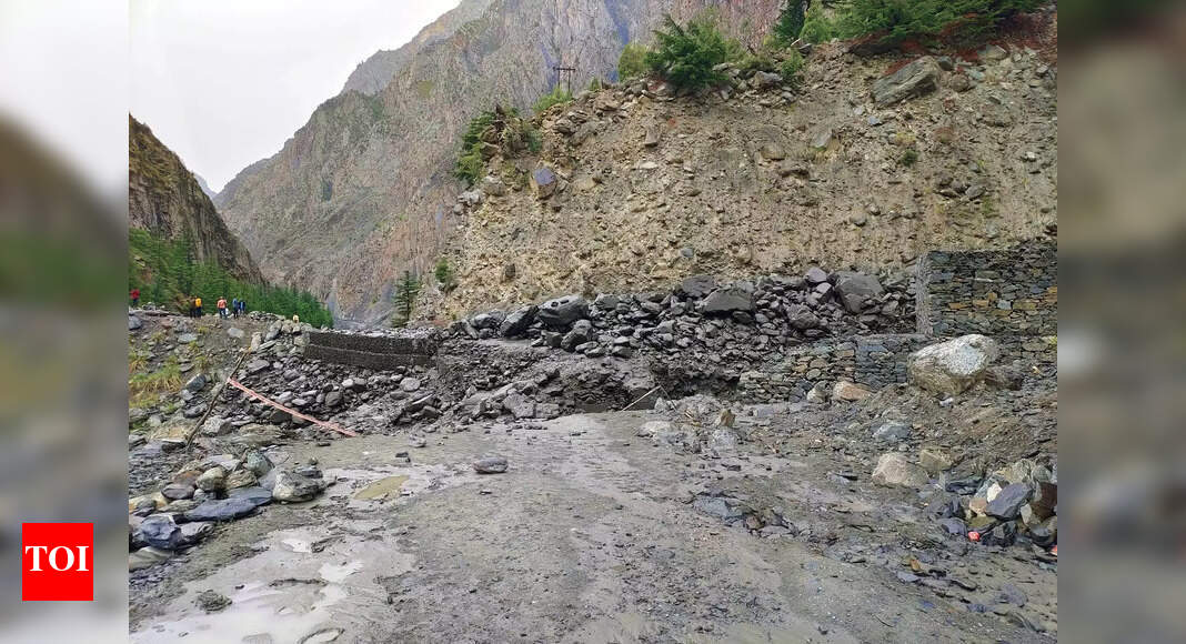 Himachal Pradesh: 215 people rescued from landslide-hit Lahaul-Spiti | Shimla News - Times of India