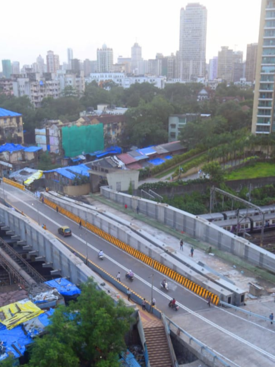 Rebuilt British-era Hancock bridge reopens after 6 yrs | Times of India