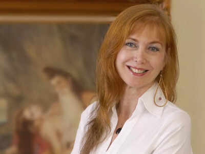 5 reasons why your hair will love henna - Times of India