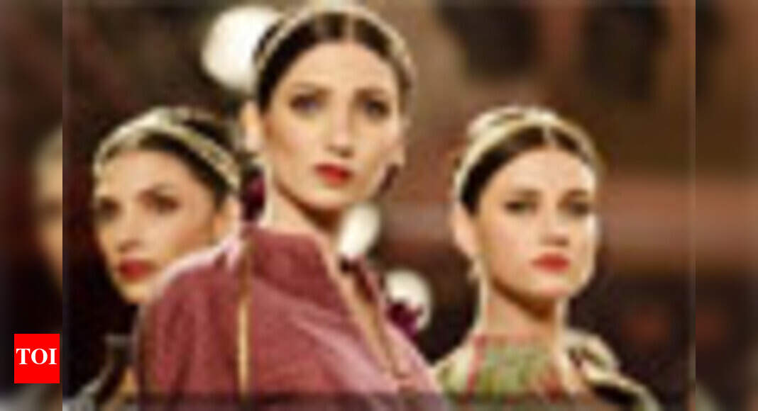 Alika resurrected through Valaya’s lens - Times of India