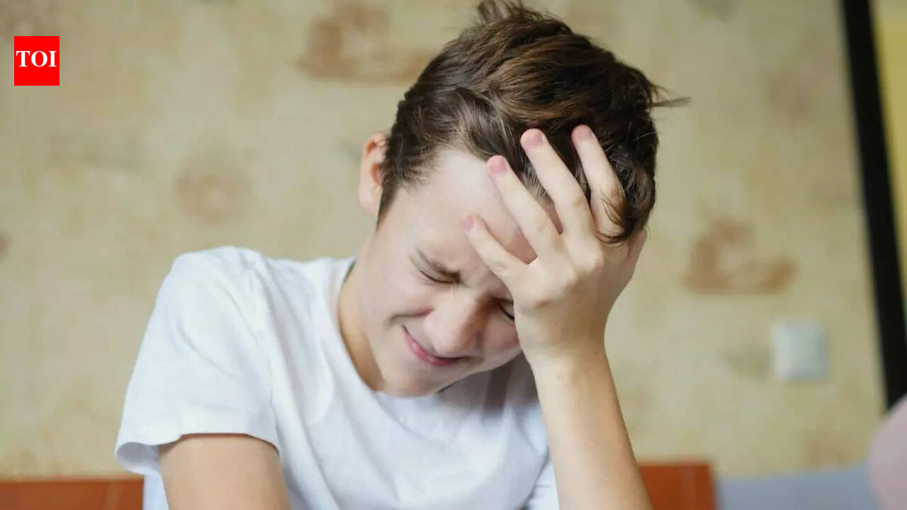Coronavirus: A brain tumour symptom that can be misdiagnosed as long ...
