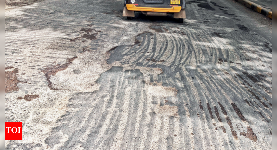 Khadki: Pune: Potholes resurface in Khadki after patchwork on roads ...