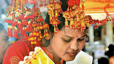 400 Rakhis Sold Daily In City Markets | Ranchi News - Times of India