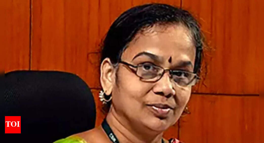 Csir: Breaking glass ceiling, CSIR gets first woman director general in N Kalaiselvi - The Times ...