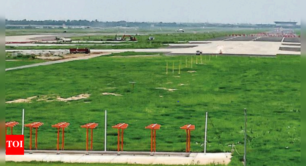 Delhi airport’s fourth runway to be operational by early 2023 | Delhi ...