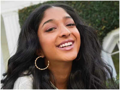 'Never Have I Ever' actress Maitreyi Ramakrishnan opens up on Devi’s ...