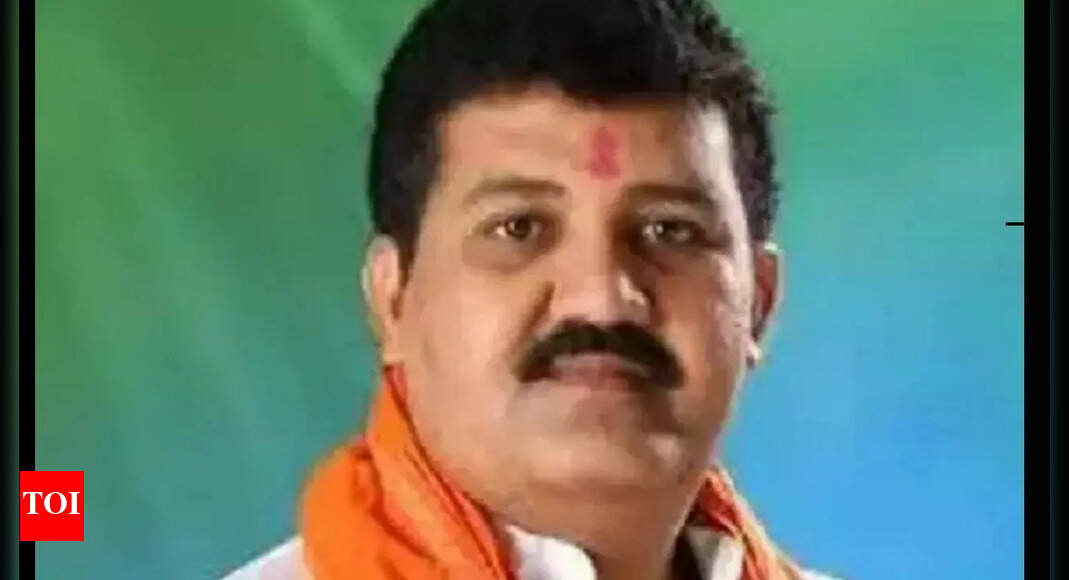 Rathod: ‘rathod Inducted As Min After Push From Community’ | Mumbai ...