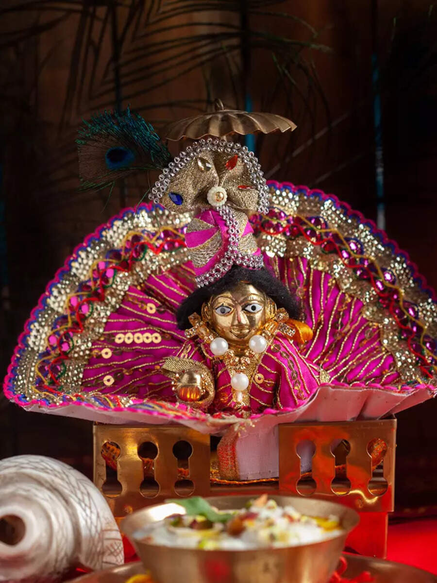 10 foods that are a must in Janmashtami Bhog | Times of India