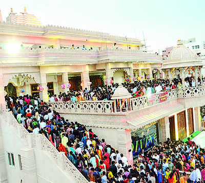 Janmashtami: Over 2l Devotees Throng Iskcon Temple | Patna News - Times ...