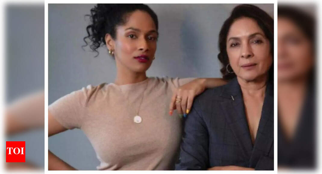 Neena Gupta dines with daughter Masaba Gupta in Italy; says, 'betis are ...