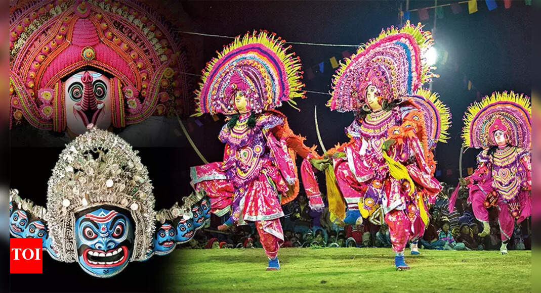 Artisans rejoice as tracking authentic Purulia Chhau masks becomes ...
