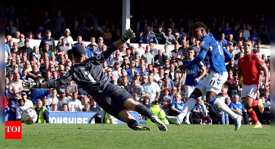 EPL: Late Gray goal gives Everton 1-1 draw with Nottingham Forest ...