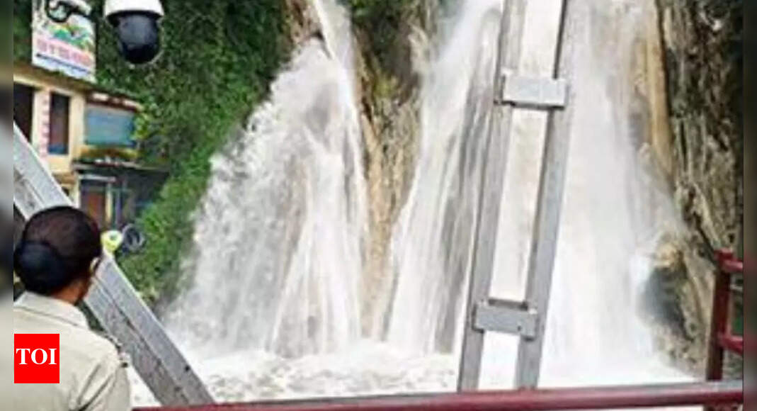 Uttarakhand: Kempty Falls shut for tourists after rainfall increases ...