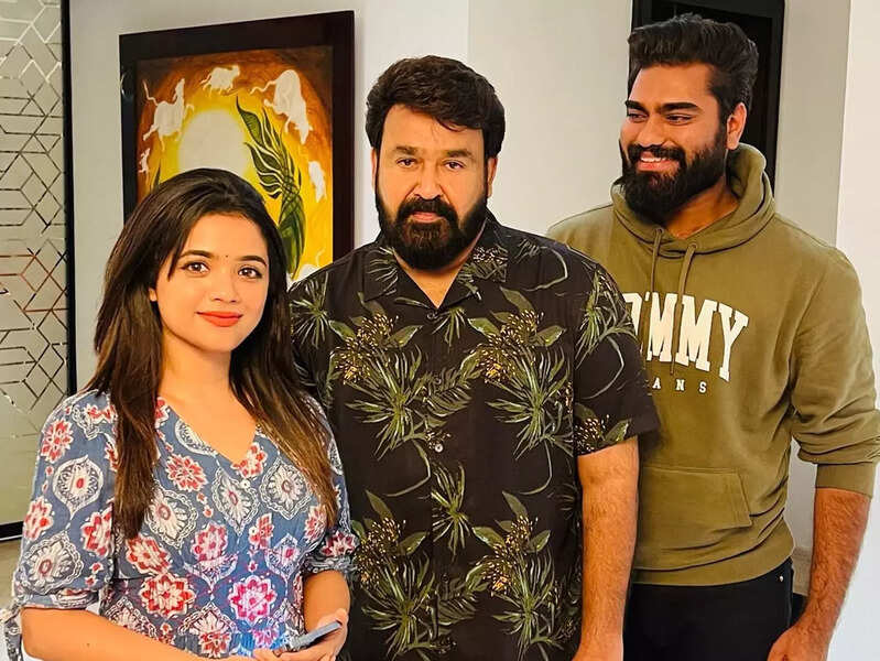 What's cooking between Bigg Boss Malayalam fame Robin Radhakrishnan and ...