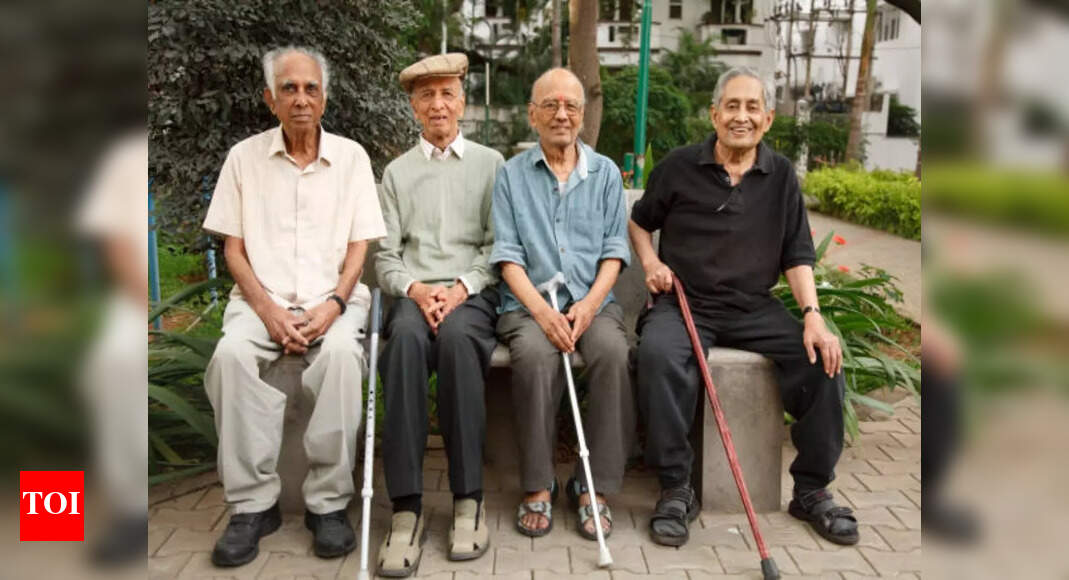 Five things senior citizens must keep in mind before choosing a senior ...