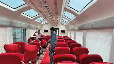 Vistadome coaches pique people's interest, but high prices a downer | Bhopal News - Times of India