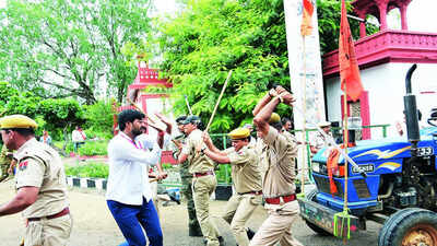 Cops Lathicharge Student Poll Aspirants | Jaipur News - Times of India