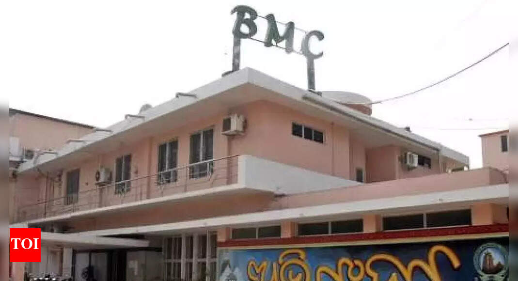 5t Secy Takes Stock Of New Bmc Building Work | Bhubaneswar News - Times ...