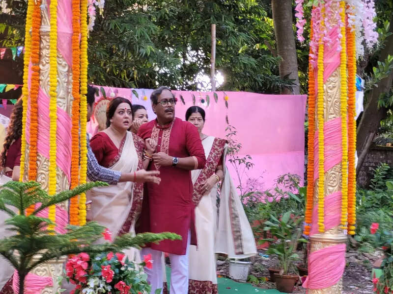 TV show ‘Lokkhi Kakima Superstar’ to feature a gripping twist - Times ...