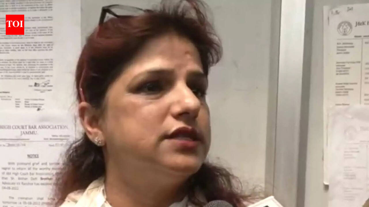 1989 kidnapping case: TADA court issues warrant against Rubaiya Sayeed ...