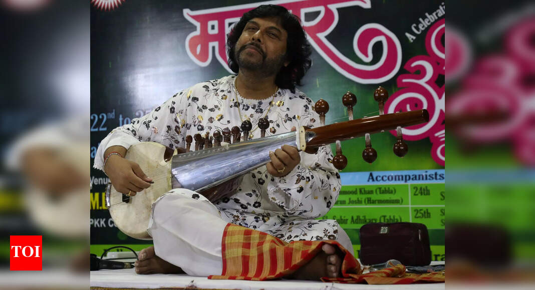 Sarod recital enthralls audience at Malhar Utsav in city | Events Movie ...