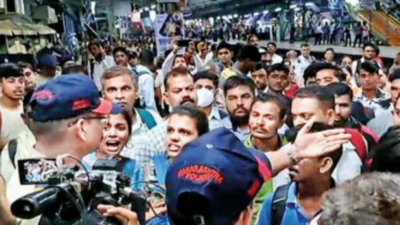 Central Railway suspends 10 AC local services after protest in Badlapur ...