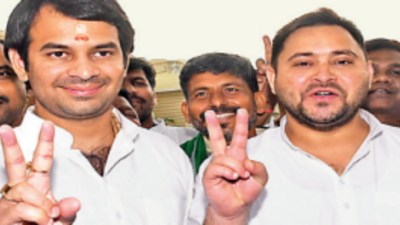 Tejashwi Prasad Yadav accuses BJP of abusing people of Bihar by 'jungle raj' jibe | Patna News ...