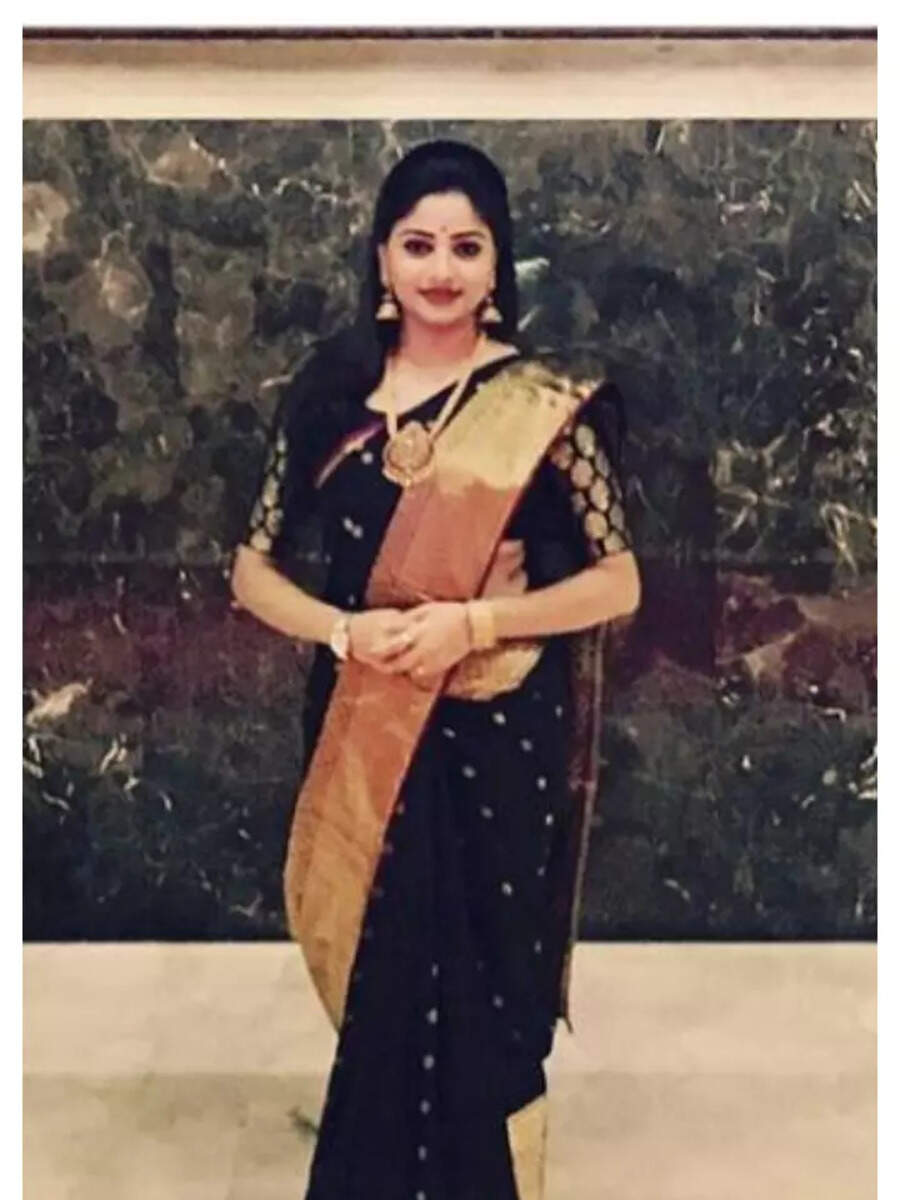 10 Stunning Ethnic Outfits Of Rachita Ram That Are Steal-Worthy | Times ...