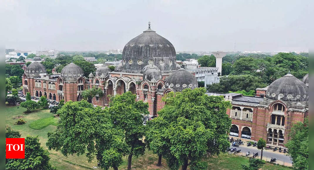 Msu: Msu Revises 86% Of Programmes, Adds 1,443 New Ones | Vadodara News ...