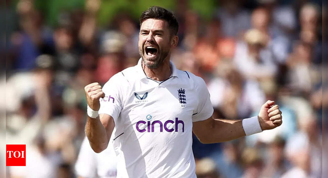 2nd Test: Anderson strikes before Rabada takes South Africa to 151 all ...