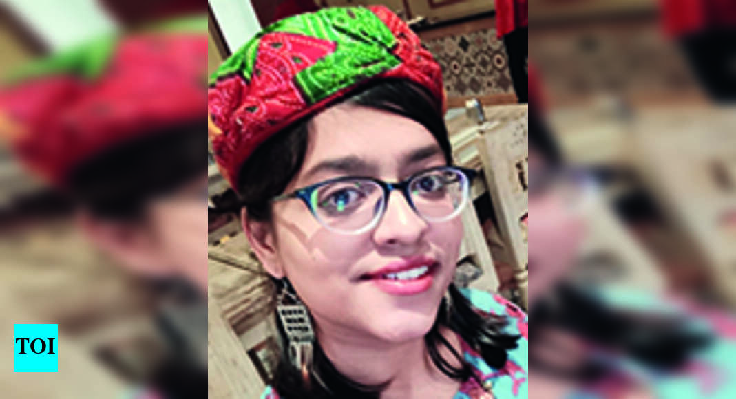 Akola Girl Tops Cs Exam From State, Aims To Go For Ias | - Times of India